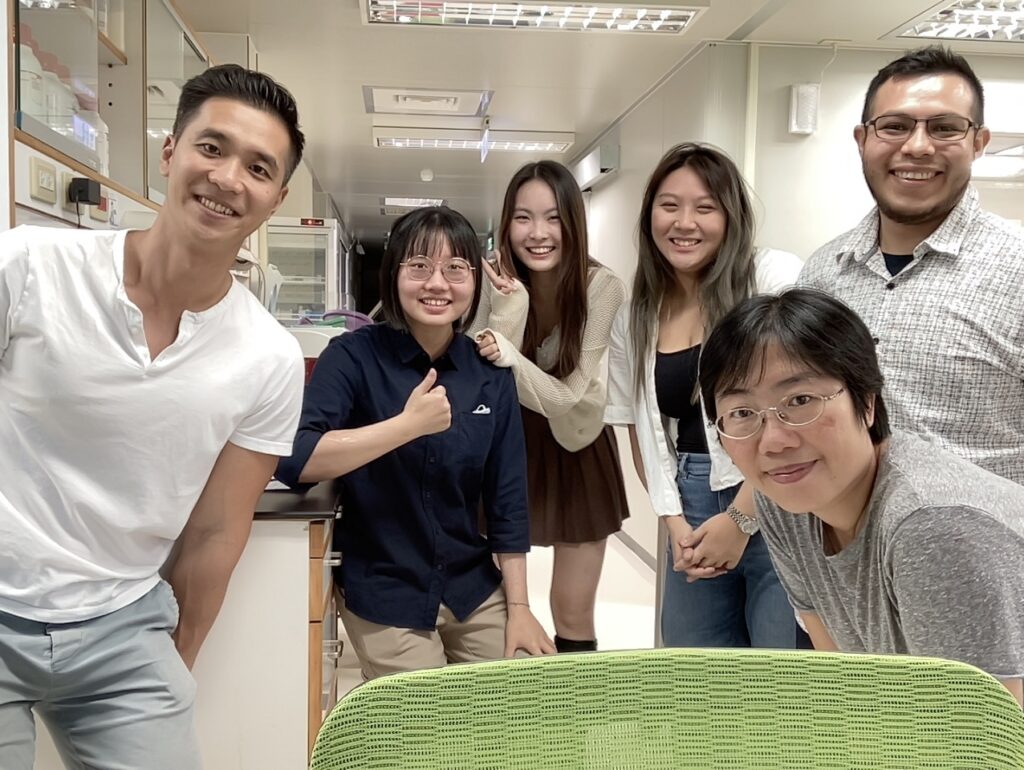 Photos - Cheng Lab